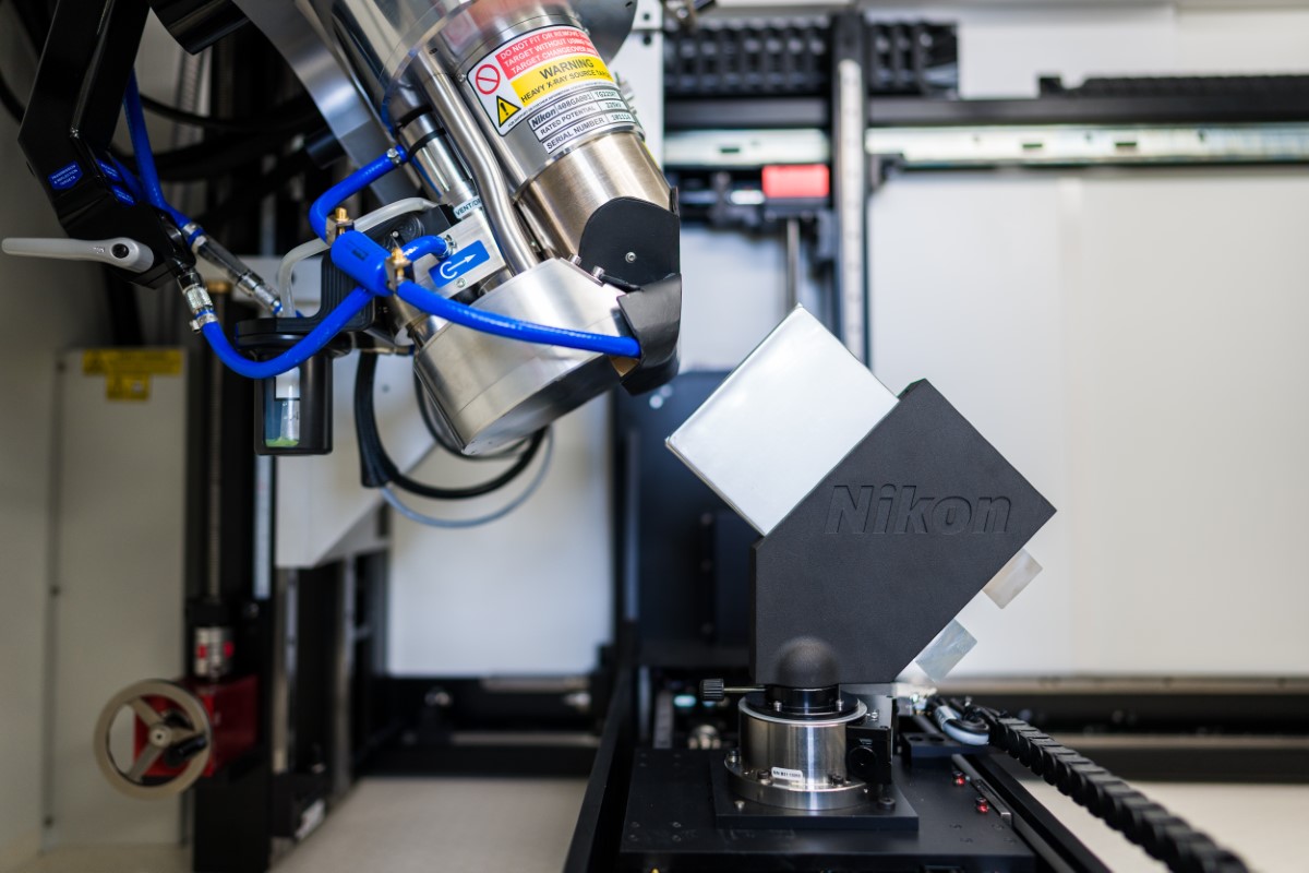 Nikon combineert AI met X-ray CT scanning voor controle accucellen